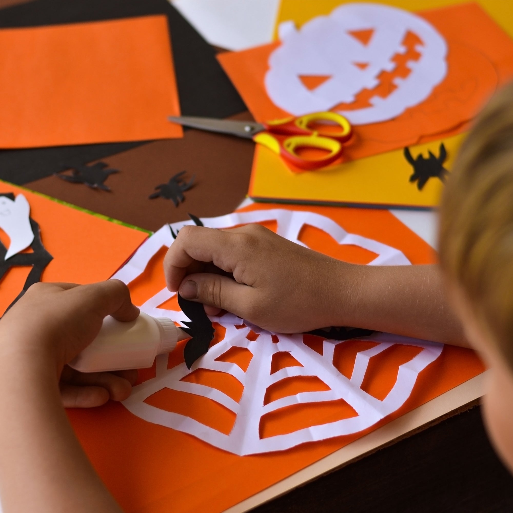 Spooky Halloween Crafts for Kids: Fun Projects to Keep Little Ghouls B ...